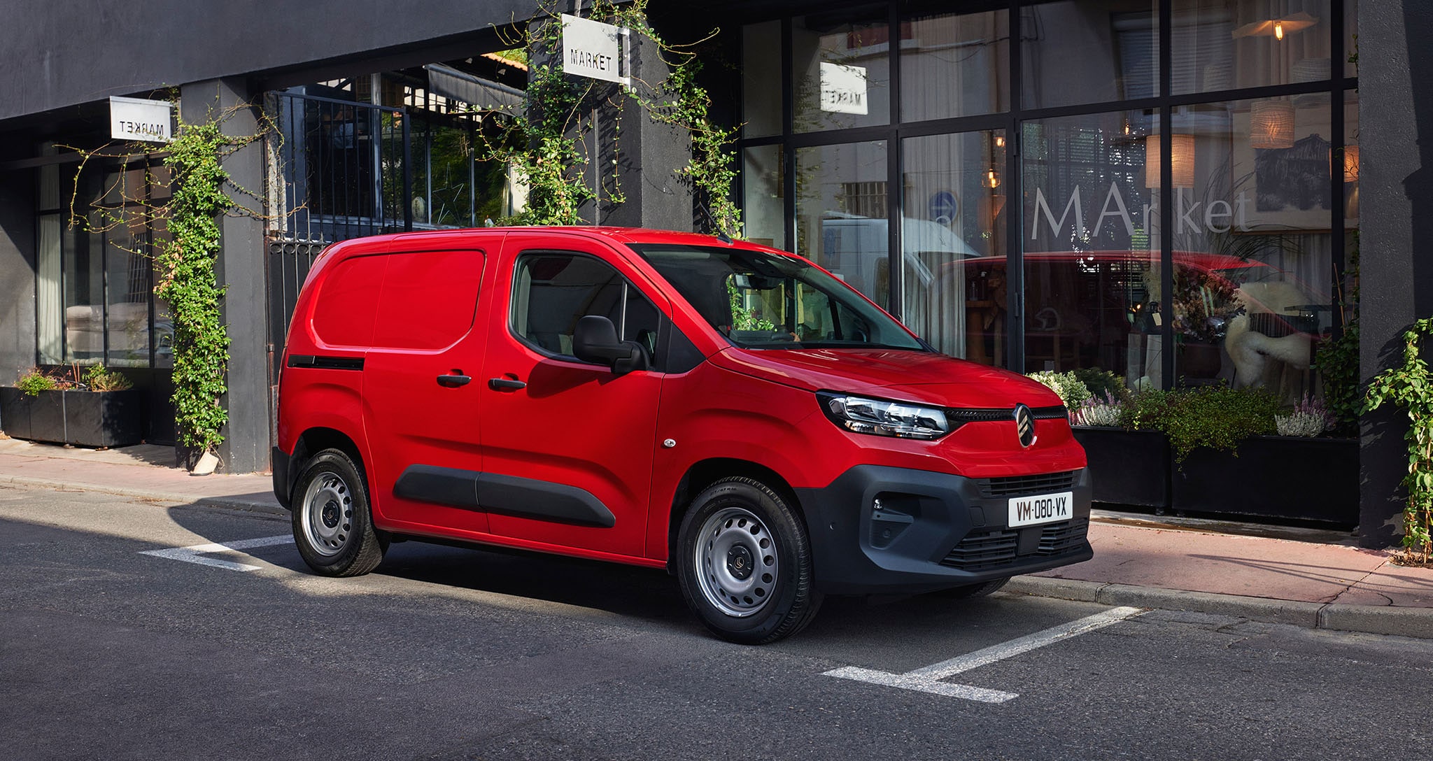 NOVI CITROËN BERLINGO: MODERNI DIZAJN I POVEĆANA UDOBNOST SA SARADNIKOM ...